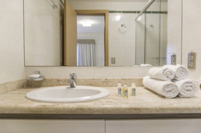 Superior com Varanda e Vista ao Mar – Hotel Kristie Resort